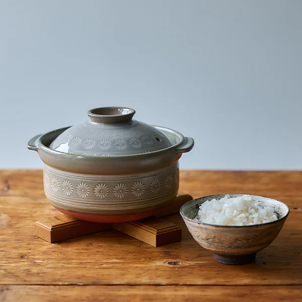 Ginpo Hana Mishima Single-Lid Donabe Rice Pot - 2 Cups