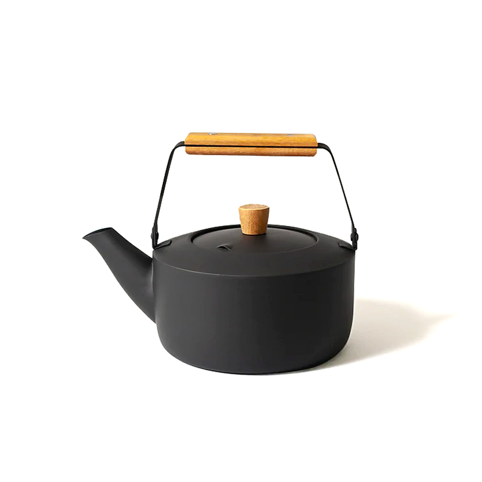 Miyaco Classic Stainless Steel Kettle (1.5L) - Black